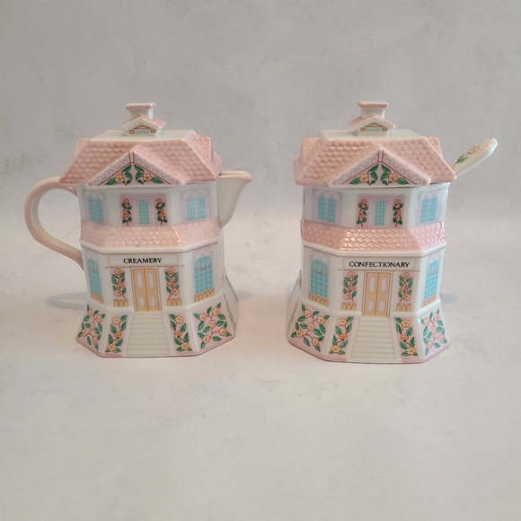 Lenox | Kitchen | Vintage Lenox Village Confectionary Creamery Set 991 ...